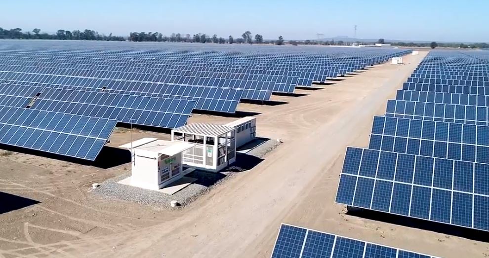 ¡Boom de renovables! 66% de nuevas centrales eléctricas son solares o ...
