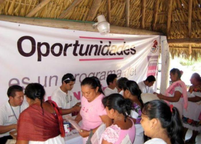 Programa de Oportunidades se transforma en Progresa